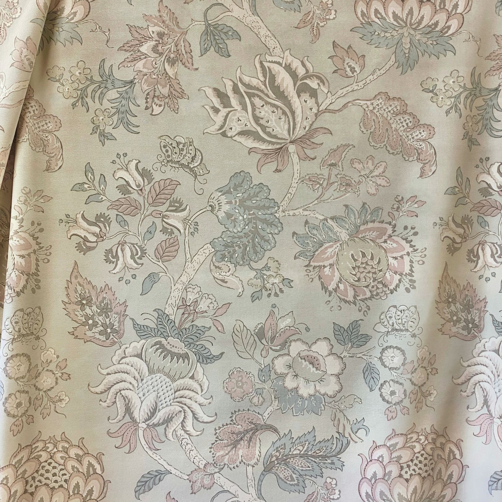 Oleander Velvet | Ian Sanderson | Fabrics, Lampshades, Accessories