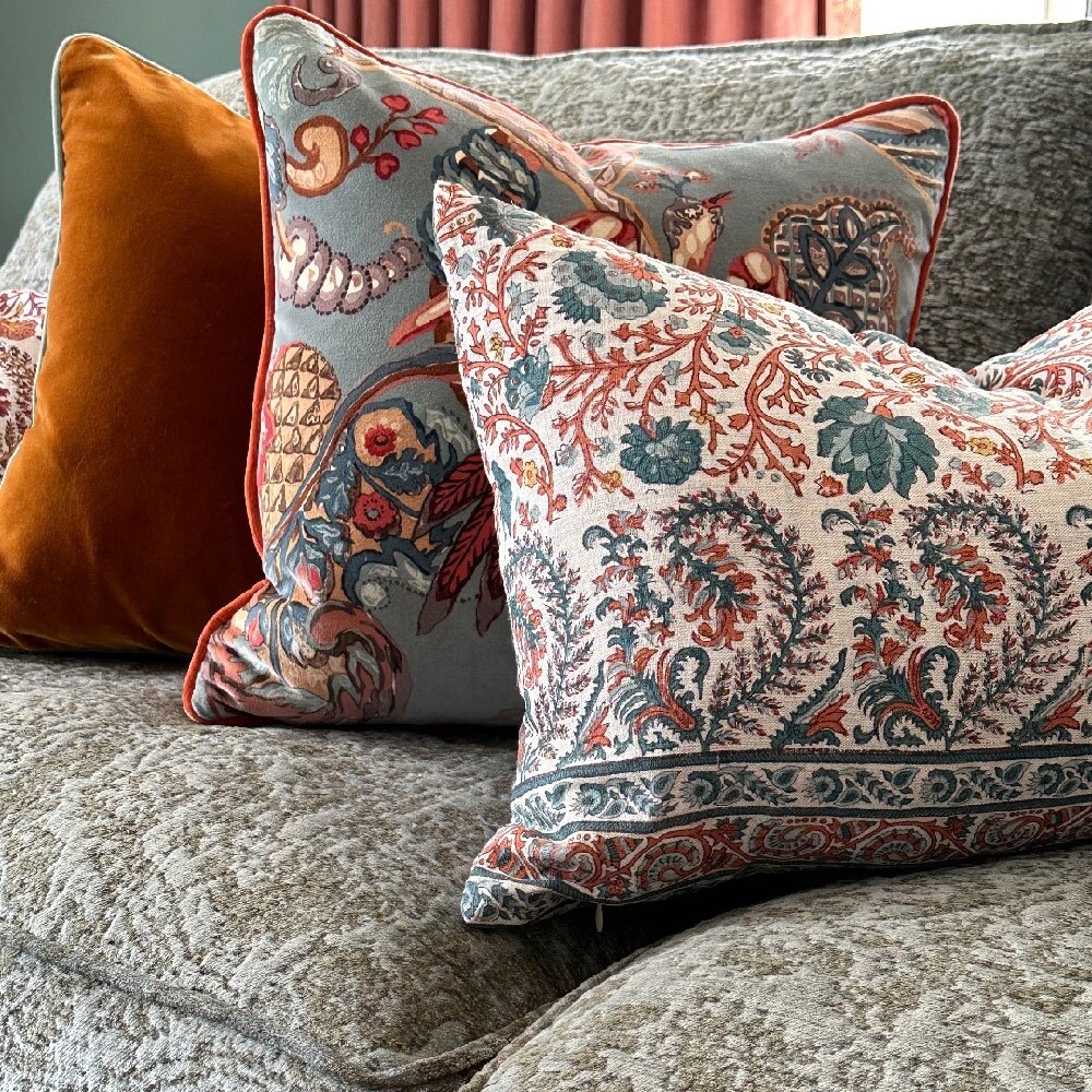 Mallow Border | Ian Sanderson | Fabrics, Lampshades, Accessories